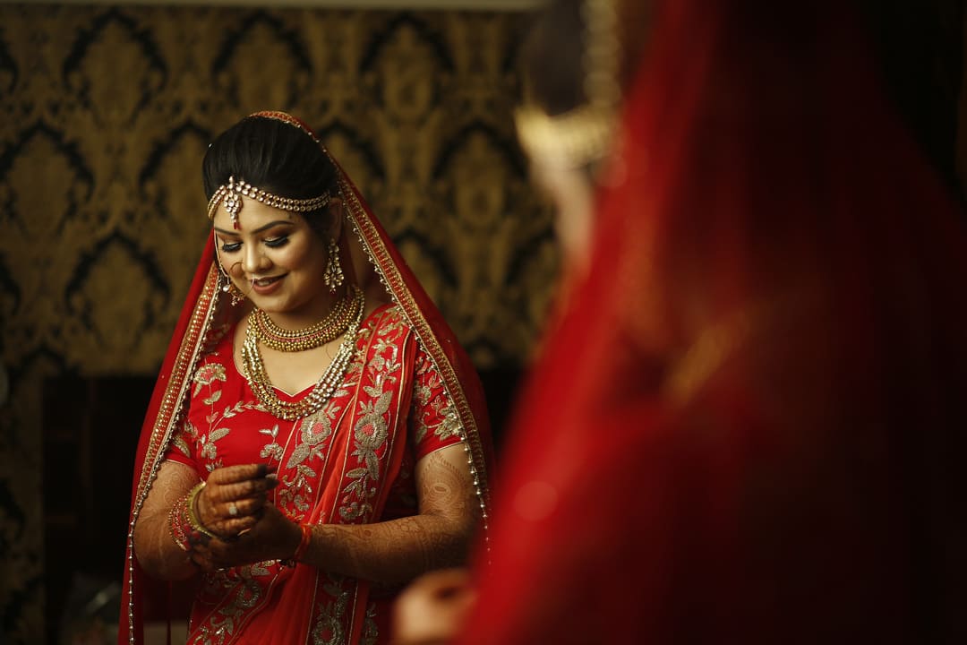 PICTURES EVERY BRIDE MUST HAVE AT HER WEDDING - Akshitphotography