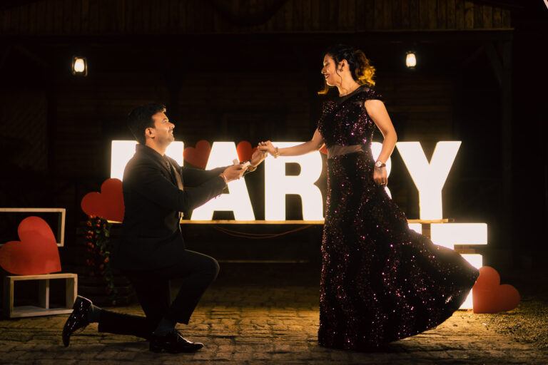20+ Best Pre-Wedding Photoshoot Poses for Couples 2025 - 26